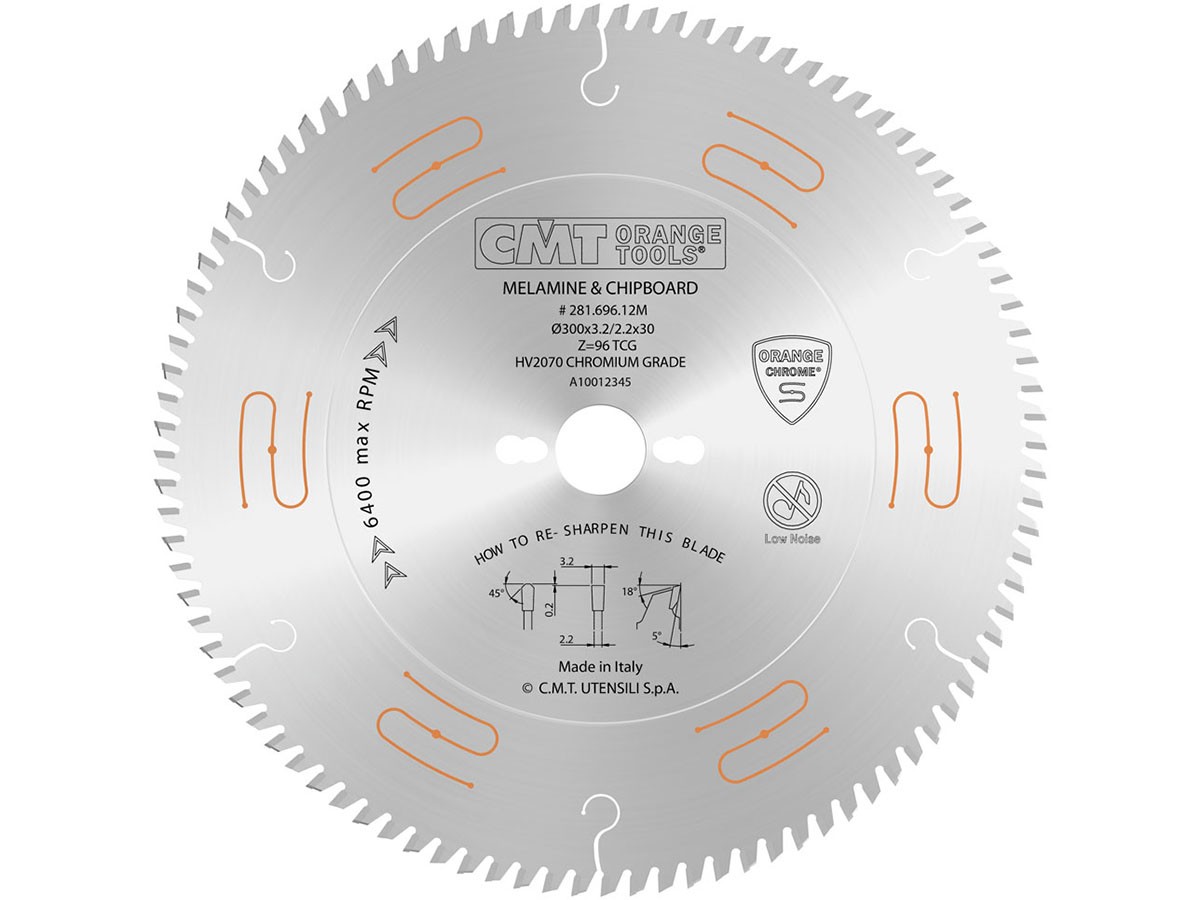 With using scoring blade